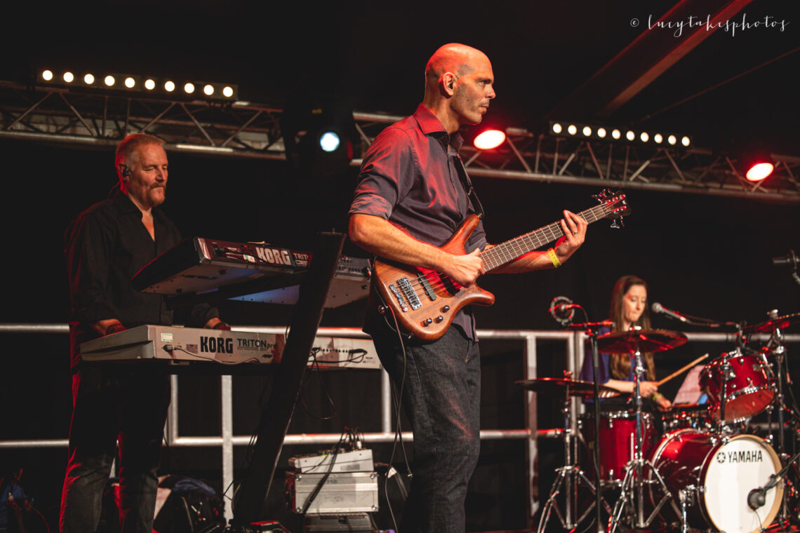 Groove Cartel Cambridgshire funk & soul party band - DG Music